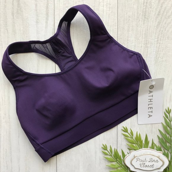 Athleta | Intimates & Sleepwear | Athleta Hustle Wireless Sports Bra ...